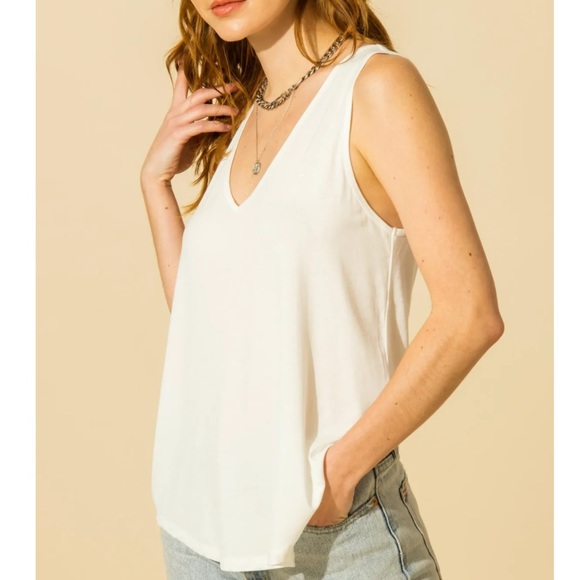 Double Zero | Tops | Nwt White Super Soft Tank | Poshmark